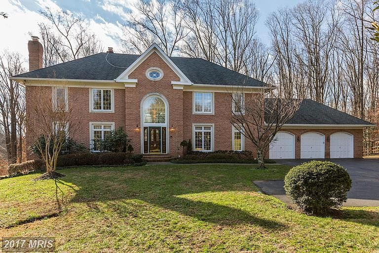 8800 Mary Mead Ct, Potomac, MD 20854 | Zillow