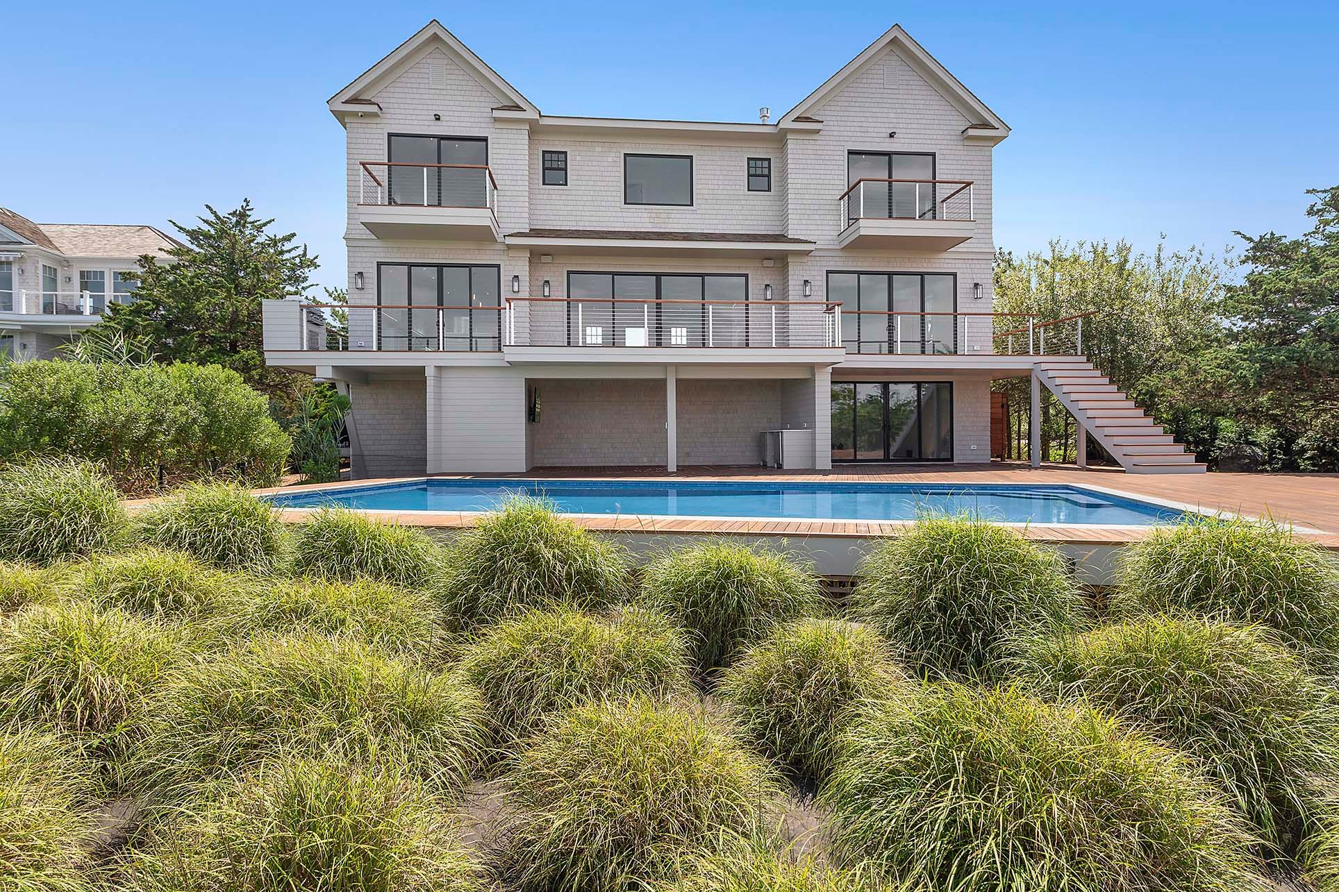 218 Dune Rd, Westhampton Beach, NY 11978 | Out East