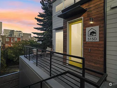 515 Howe St Seattle WA | Zillow
