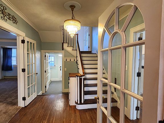 2807 Main St, Emmetsburg, IA 50536 | MLS #250018 | Zillow