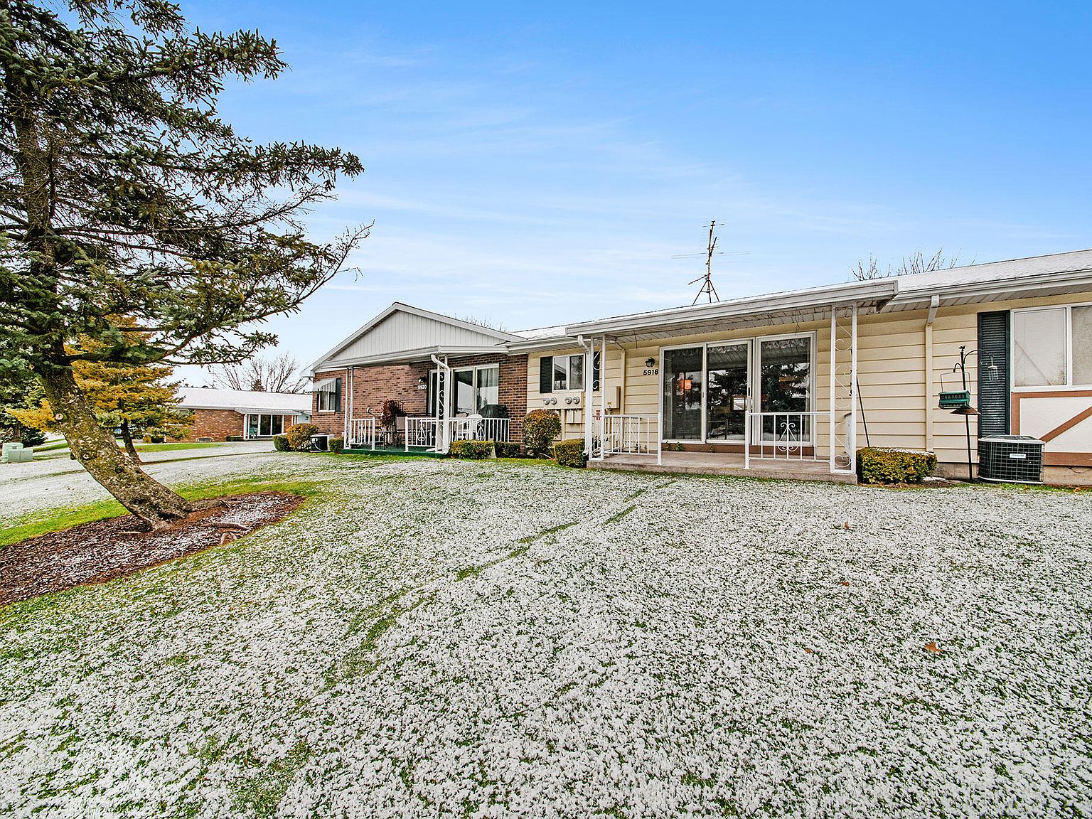 5918 Leisure South Dr SE #301, Grand Rapids, MI 49548 | Zillow