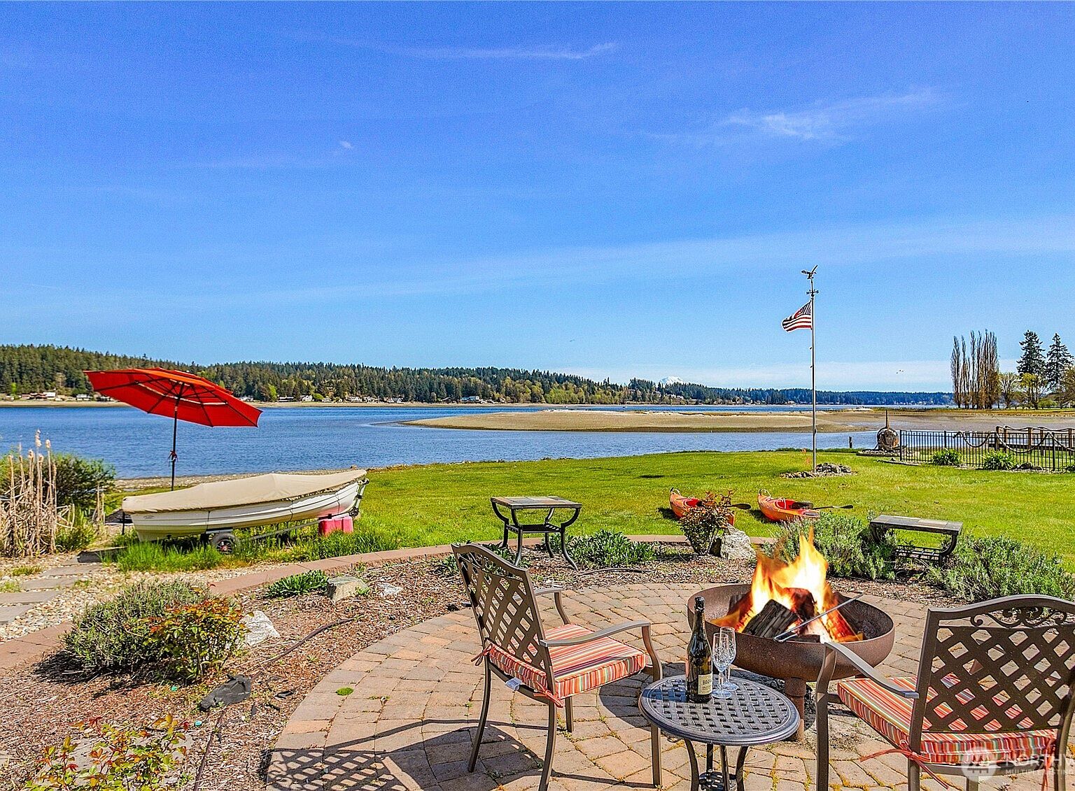 7530 E Grapeview Loop Road, Allyn, WA 98524 | MLS #2359926 | Zillow