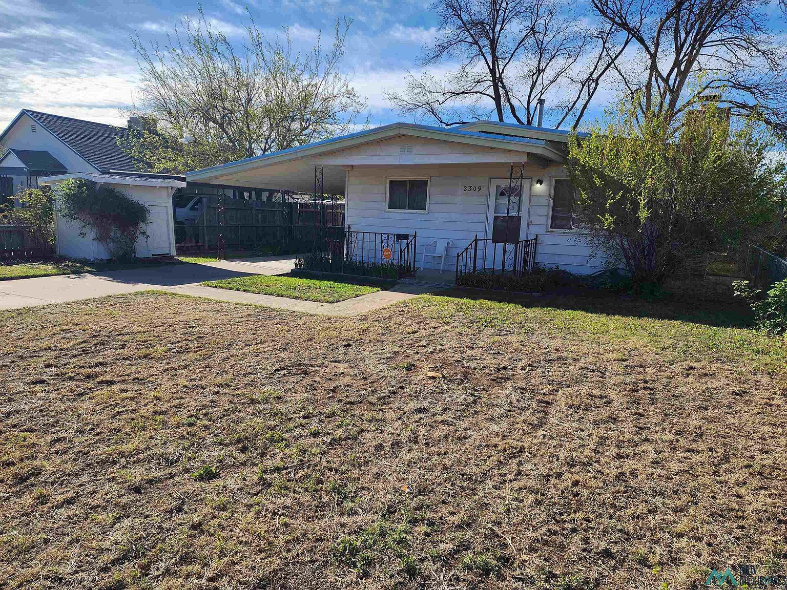2309 Avenue B, Carlsbad, NM 88220 | Zillow