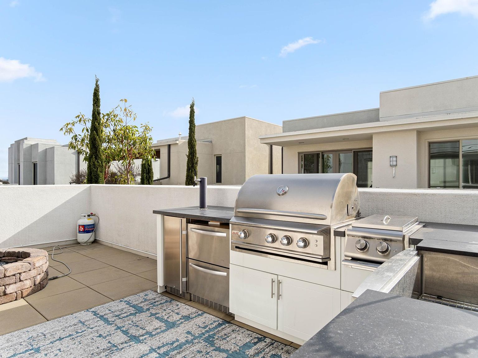 5533 Palm Dr, Hawthorne, CA 90250 | Zillow