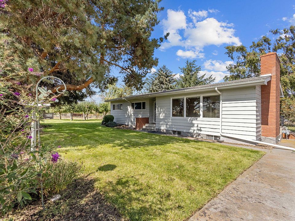 692 SW Colfax Ln, Madras, OR 97741 | Zillow