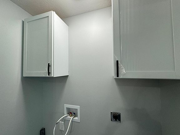 3847 S Broadway Ave, Springfield, MO 65807 | Zillow