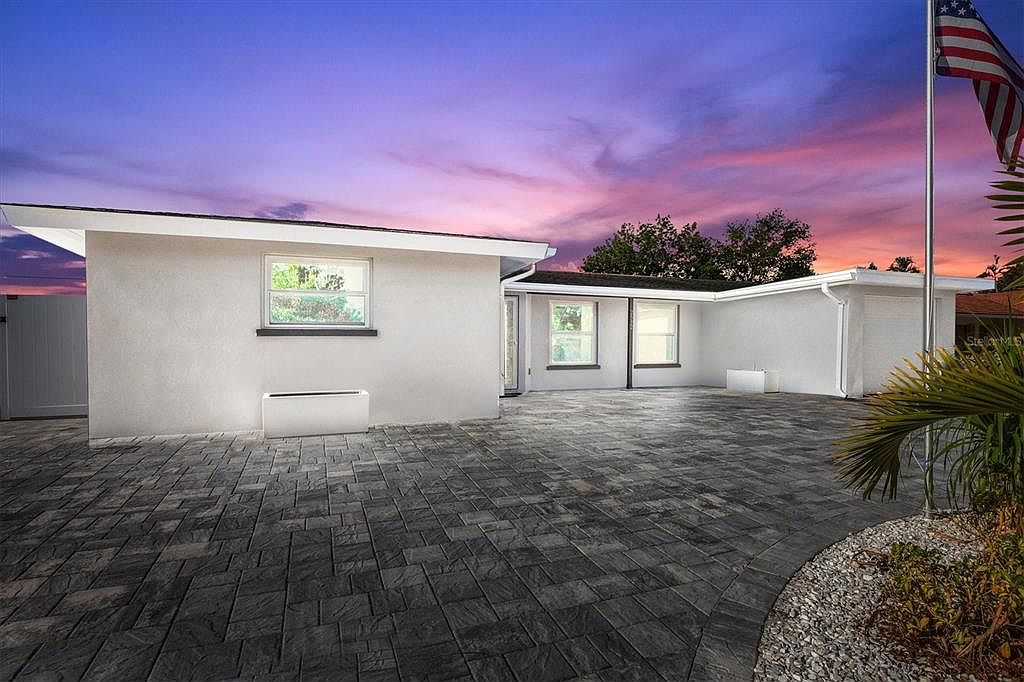 2532 Clipper Ship Way, Sarasota, FL 34231 | MLS #A4581208 | Zillow