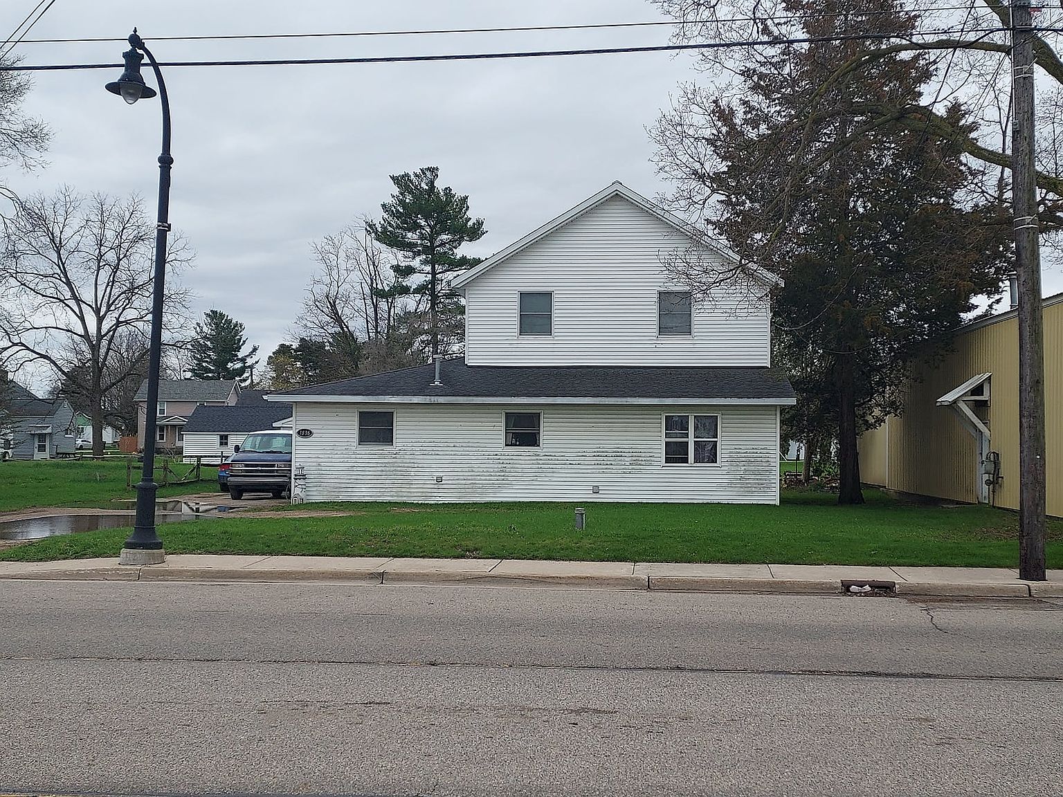 1836 142nd Ave, Dorr, MI 49323 | Zillow