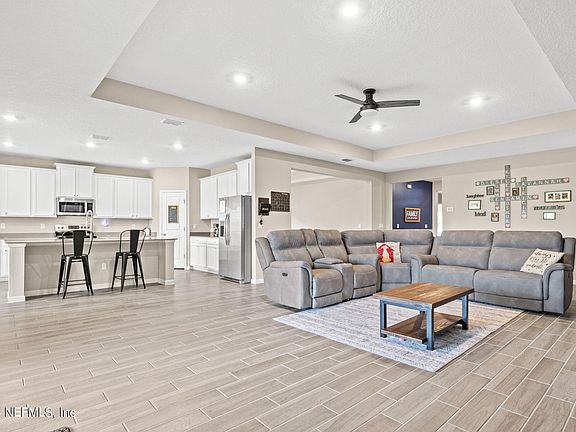 2764 CROSSFIELD Drive, Green Cove Springs, FL 32043 | Zillow