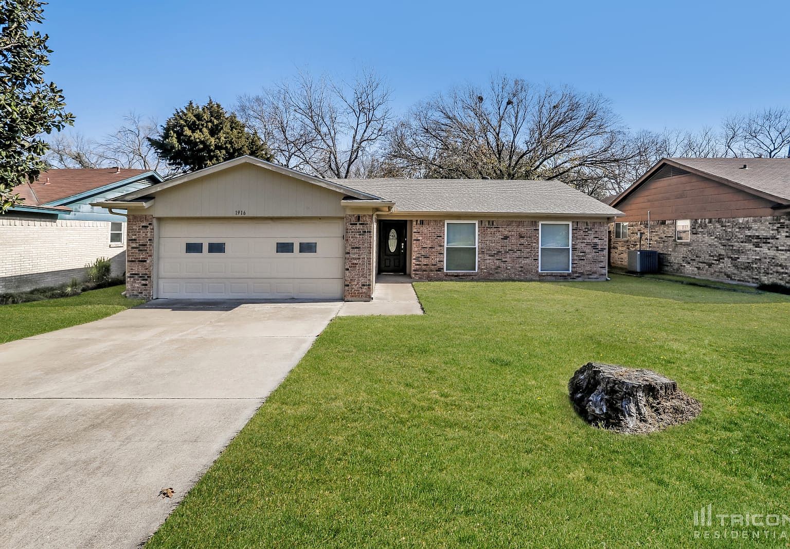 1916 Tracey Cir, Irving, TX 75060 | Zillow