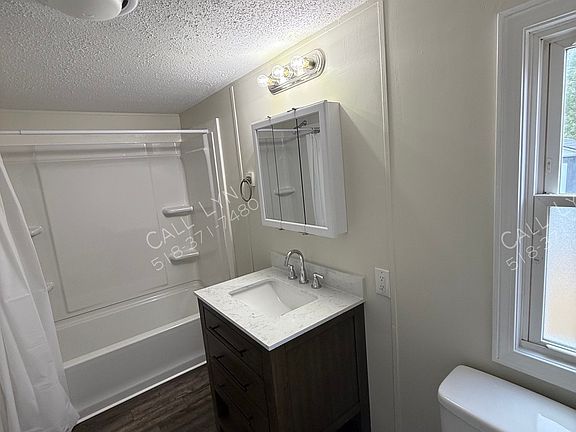 140 Princess Ct, Clifton Park, NY 12065 | Zillow