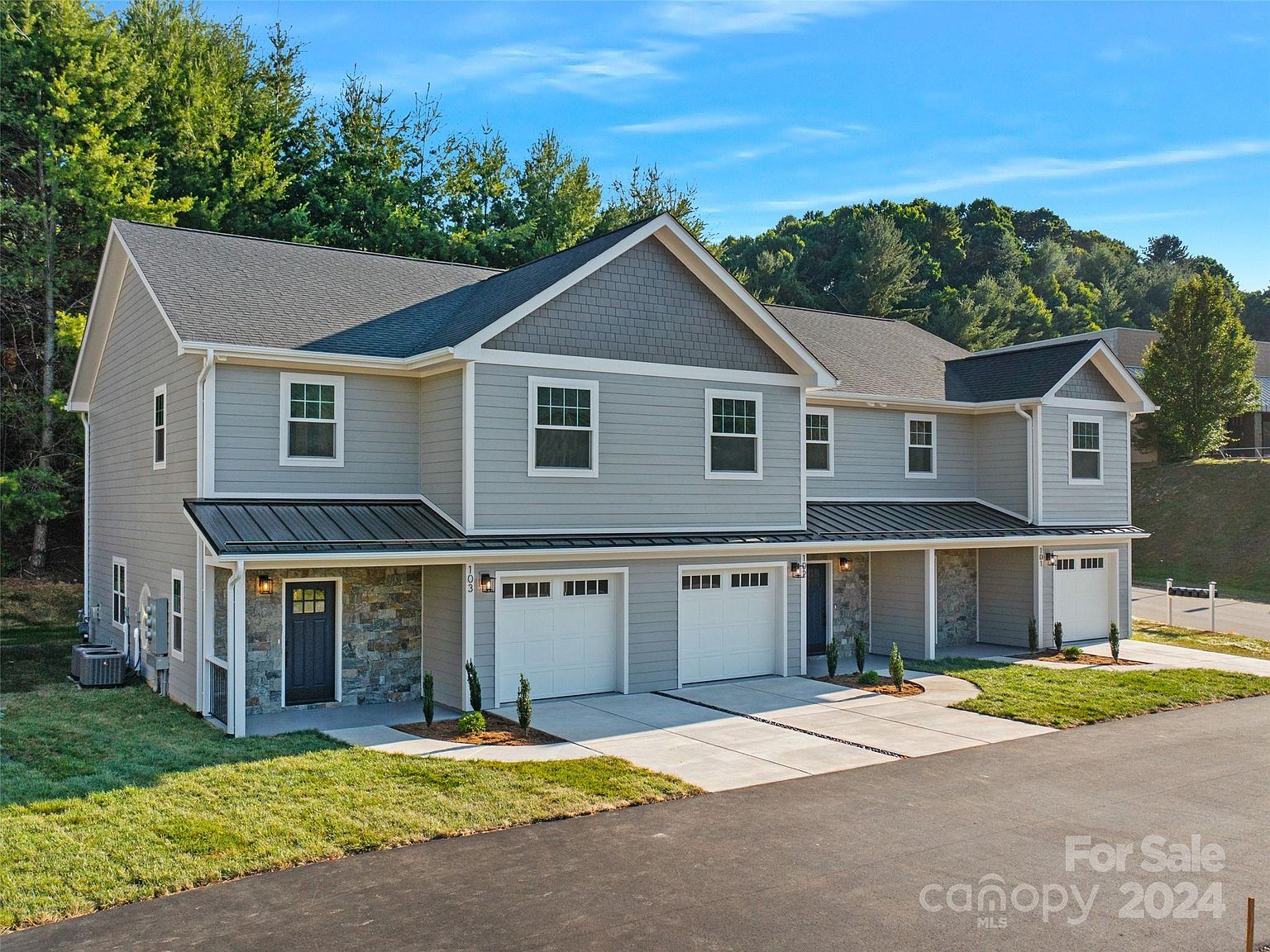 100 Red Twig Ln UNIT 103, Burnsville, NC 28714 | MLS #4155743 | Zillow