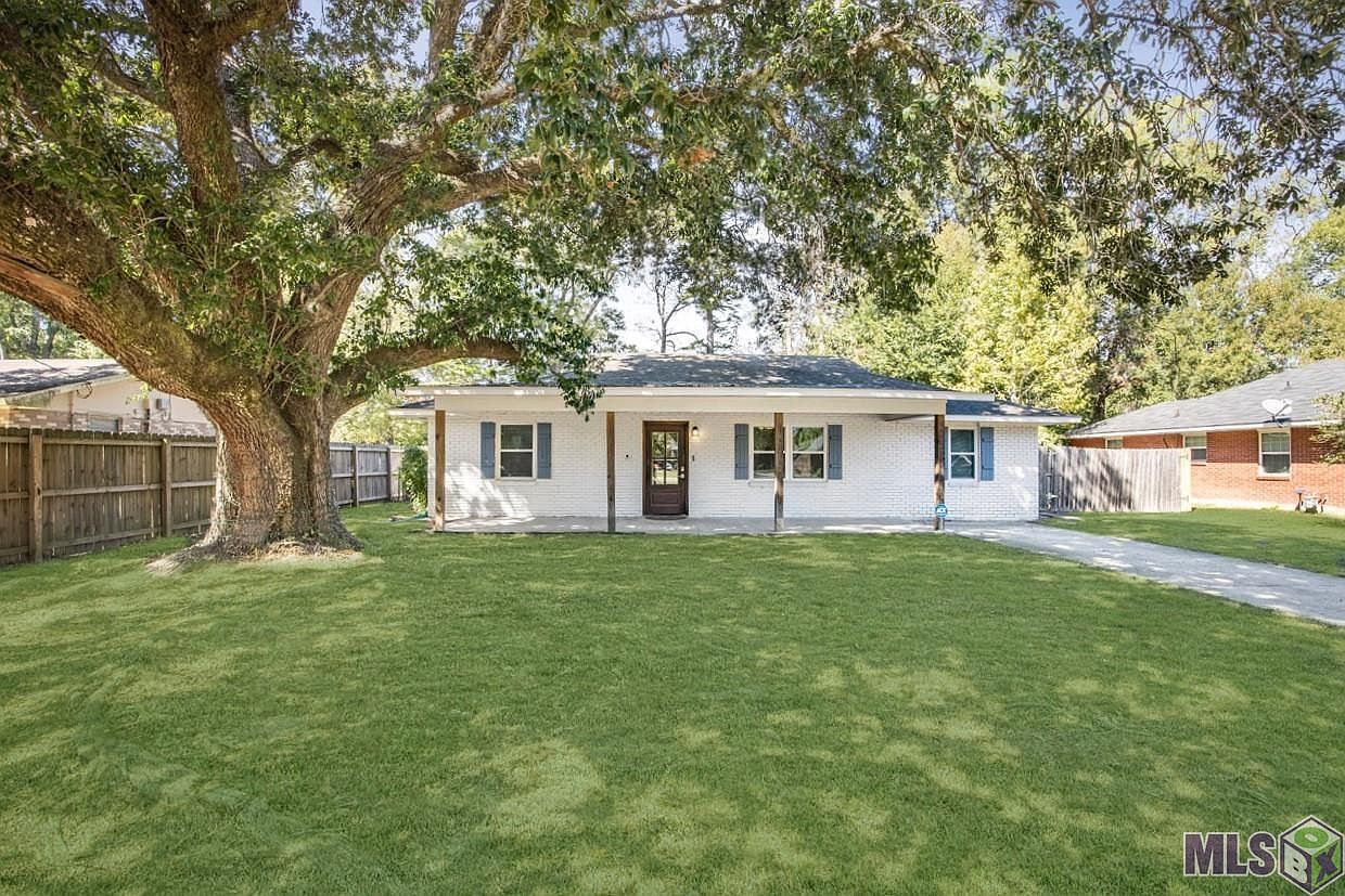 2421 Sherry St, Denham Springs, LA 70726 | Zillow