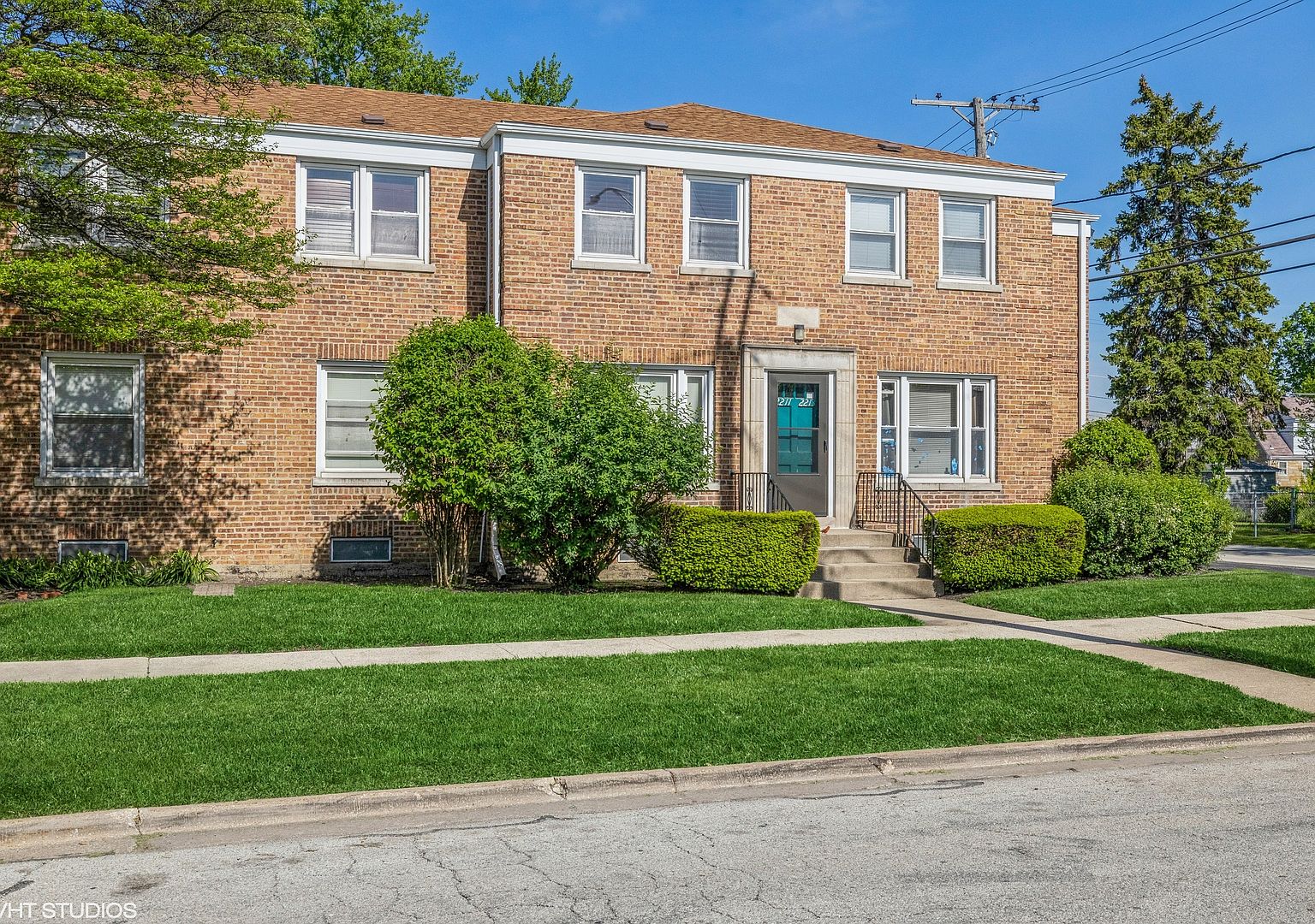 2211 S 10th Ave #26, Broadview, IL 60155 | Zillow