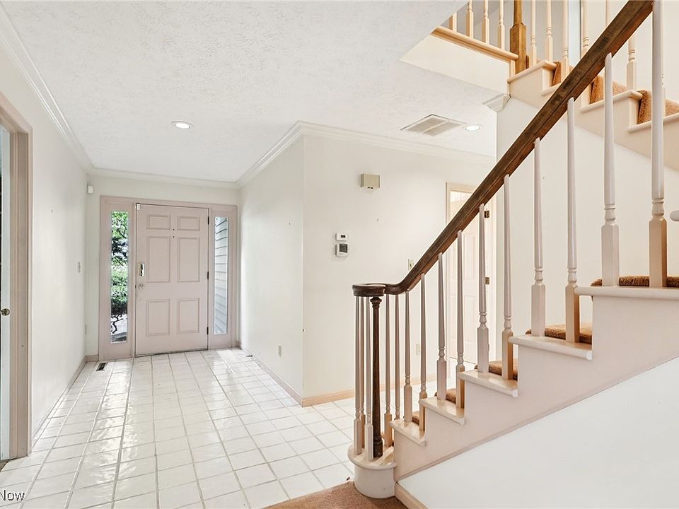 333 N Portage Path Akron OH | Zillow