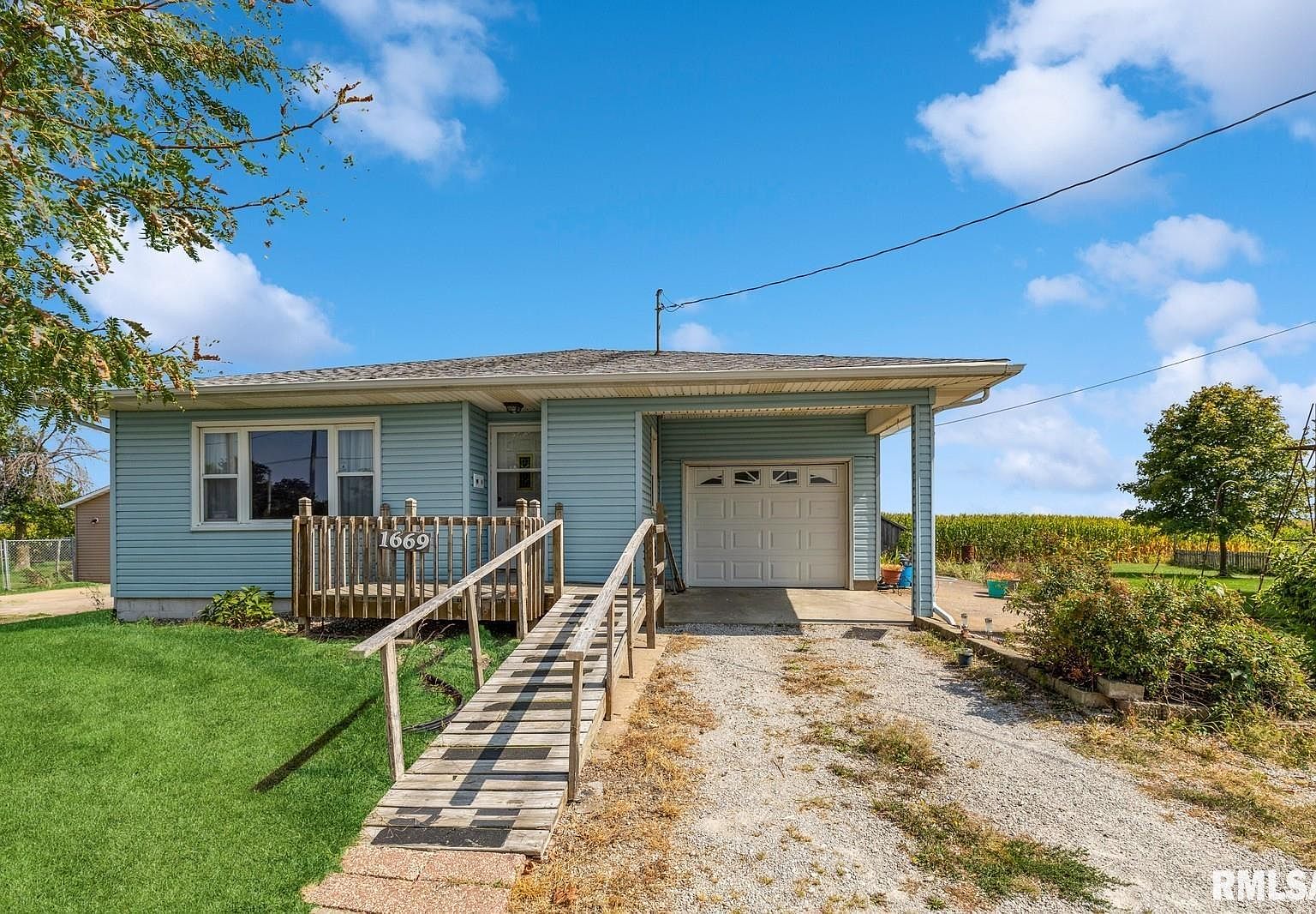 1669 Us Highway 67, Preemption, IL 61276 | Zillow