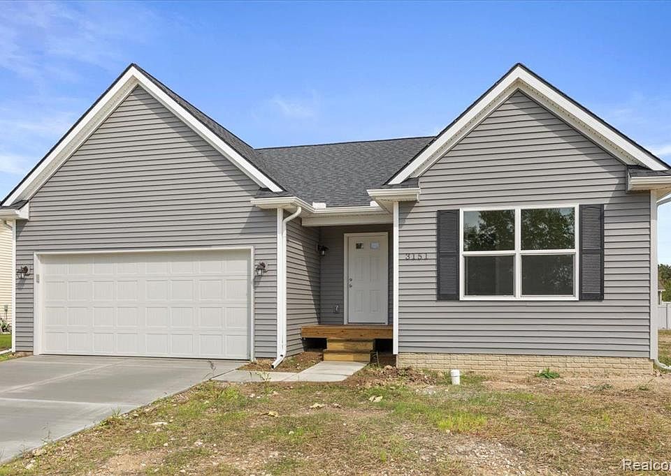 3121 Daisy Way, Burton, MI 48519 | MLS #20230038269 | Zillow