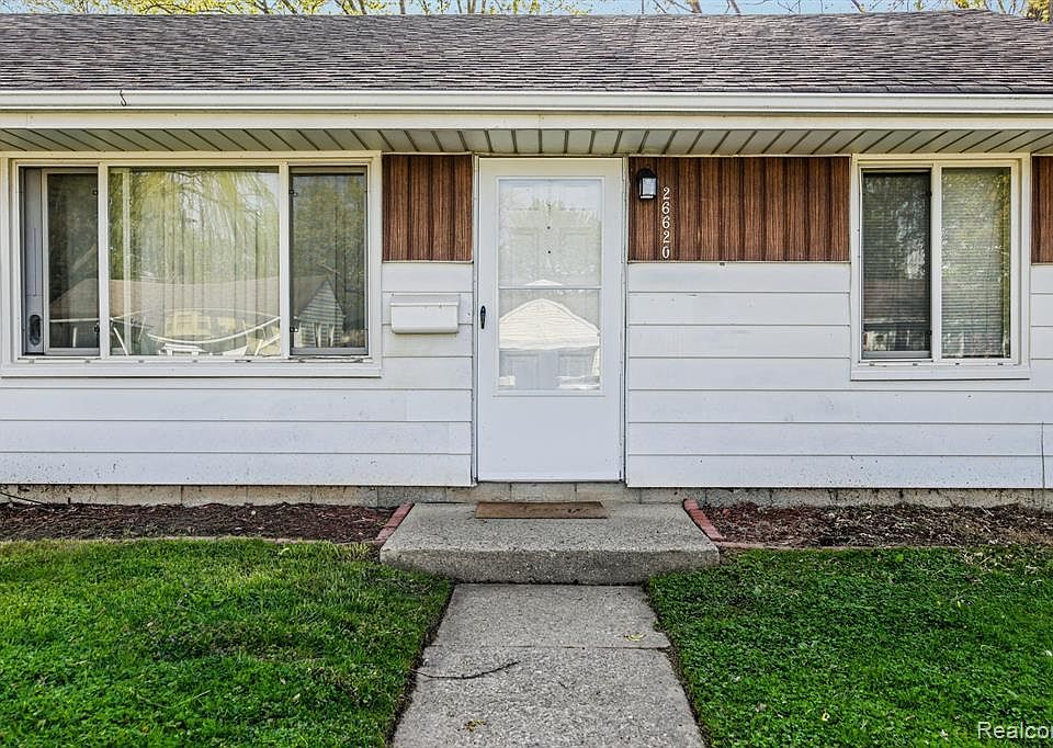 26620 Academy St Roseville MI 48066 MLS 20230035244 Zillow