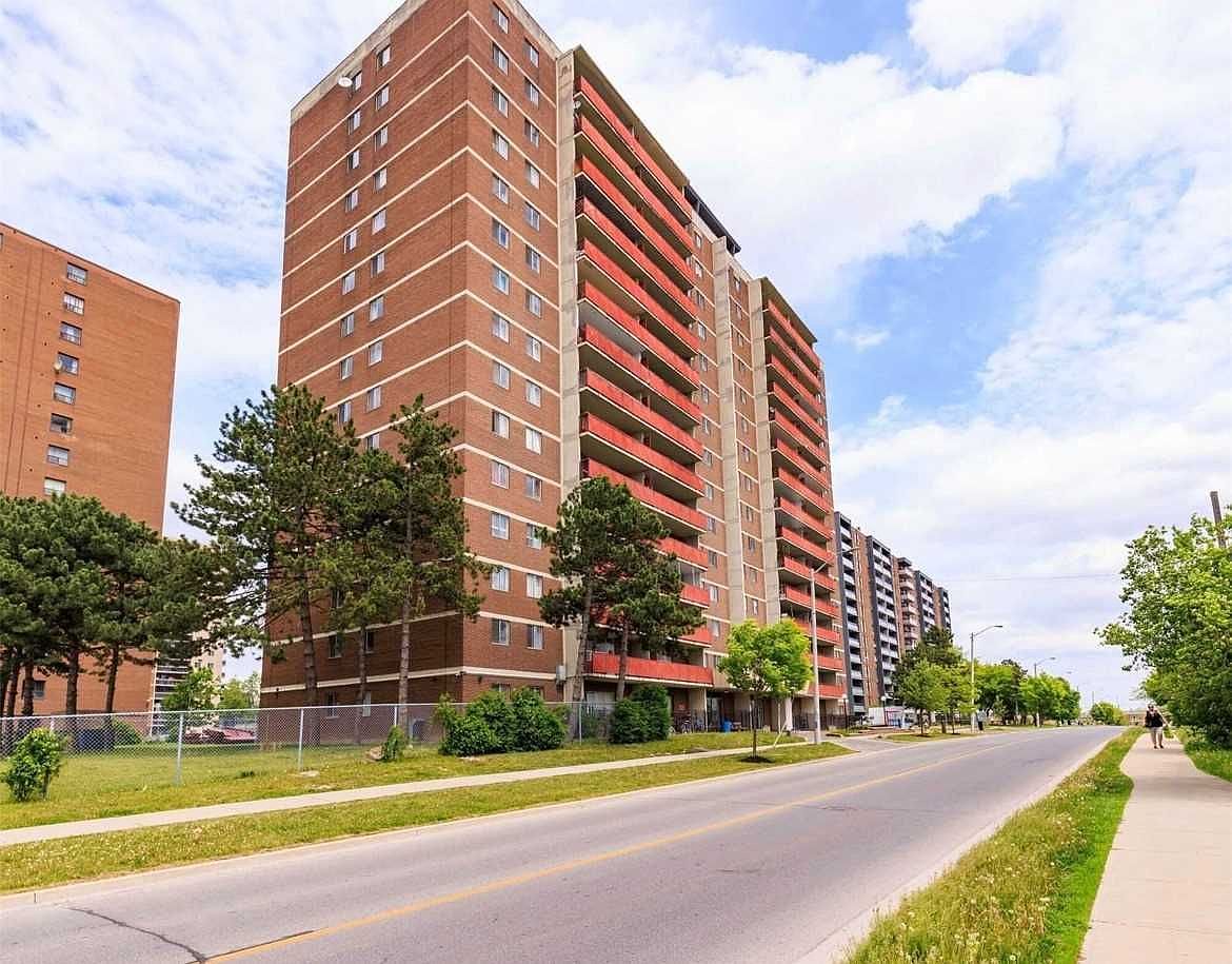 60 Stevenson Rd #203, Toronto, ON M9V 2B4 | Zillow