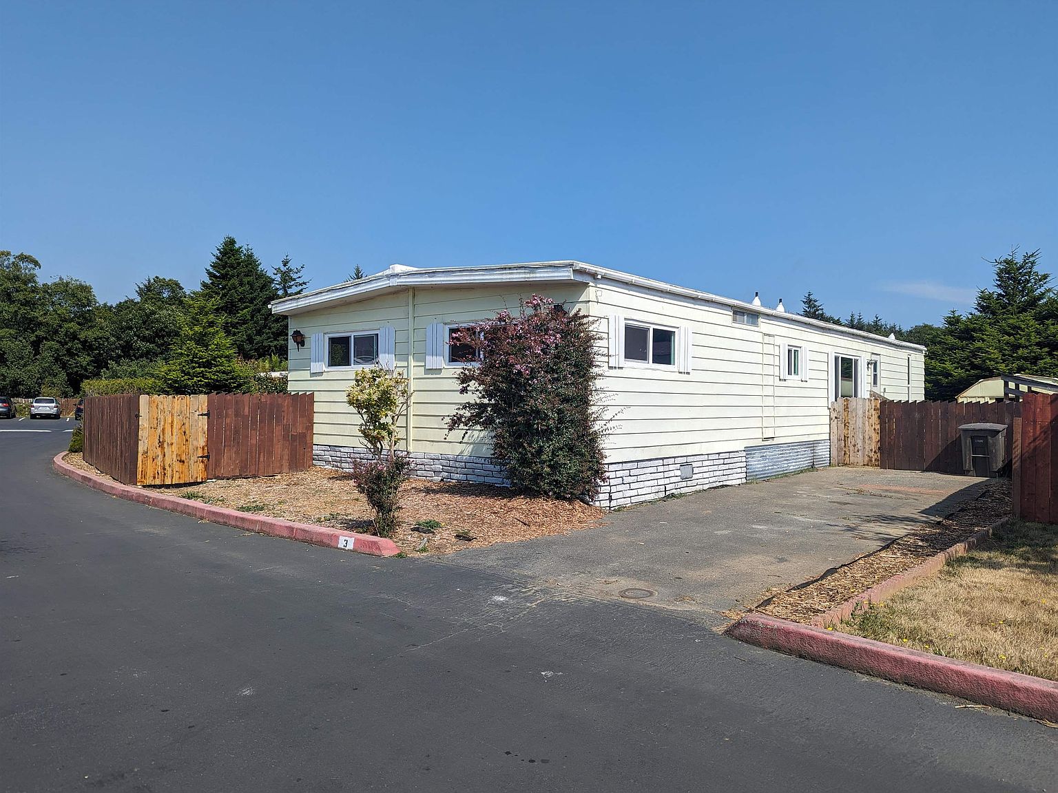 1093 Us Highway 101 N SPACE 3, Crescent City, CA 95531 | Zillow