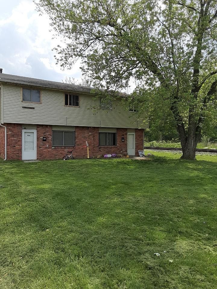 2216 Digby St, Toledo, OH 43605 | Zillow