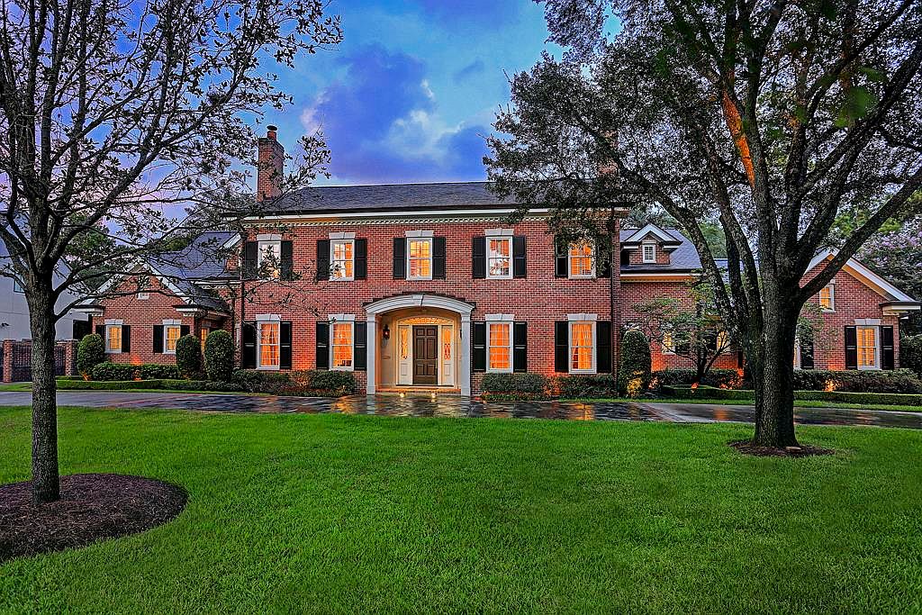 626 Hunters Grove Ln, Houston, TX 77024 | Zillow