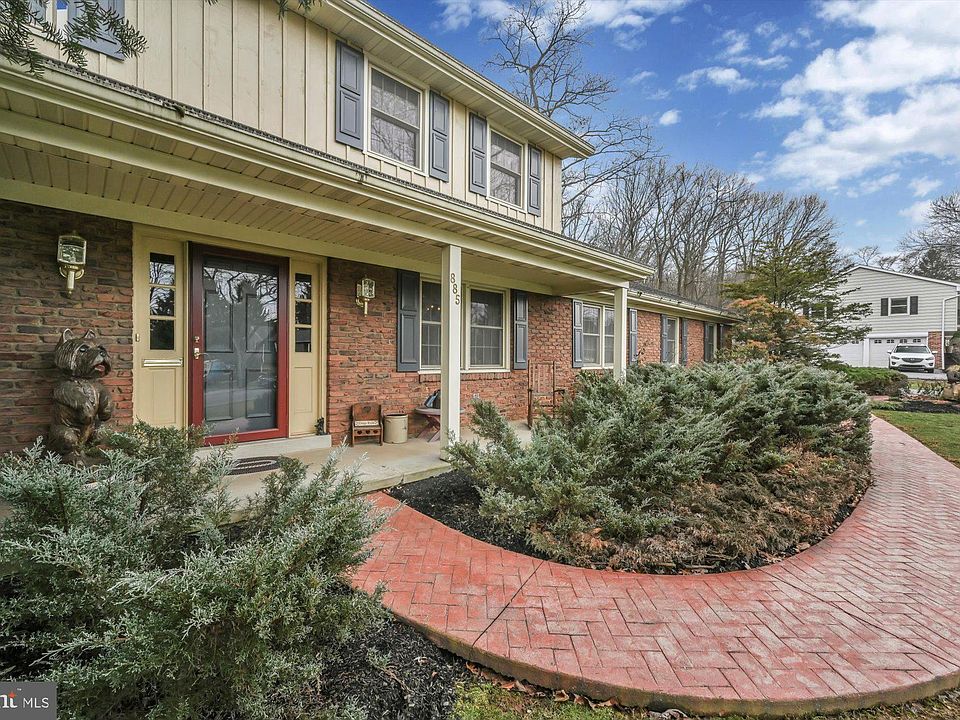 885 N Maple St, Ephrata, PA 17522 | Zillow