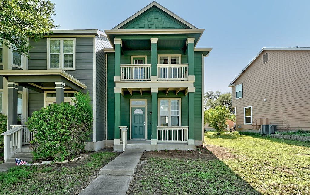 135 Michaelis UNIT A, Kyle, TX 78640 | Zillow