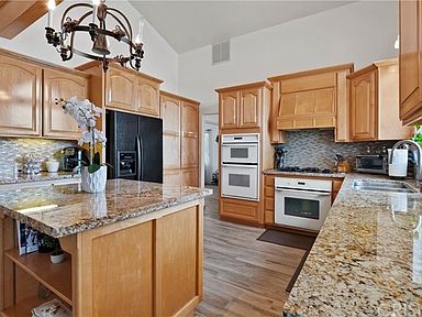 4621 W Avenue K12, Quartz Hill, CA 93536 | Zillow