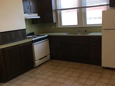 14 Anderson St Raritan NJ | Zillow