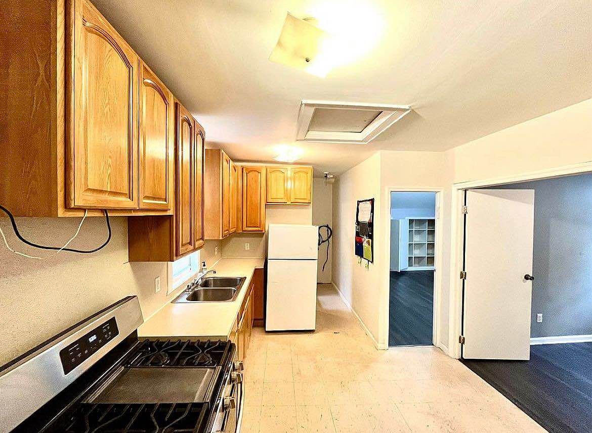 2821 Avenue I #3, Brooklyn, NY 11210 | Zillow