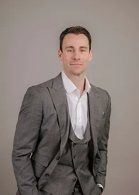 Marc Riedel Bio, Listings, and Contact Info | StreetEasy