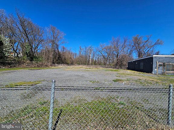 5426 Sheriff Rd, Capitol Heights, MD 20743 | MLS #MDPG2109018 | Zillow