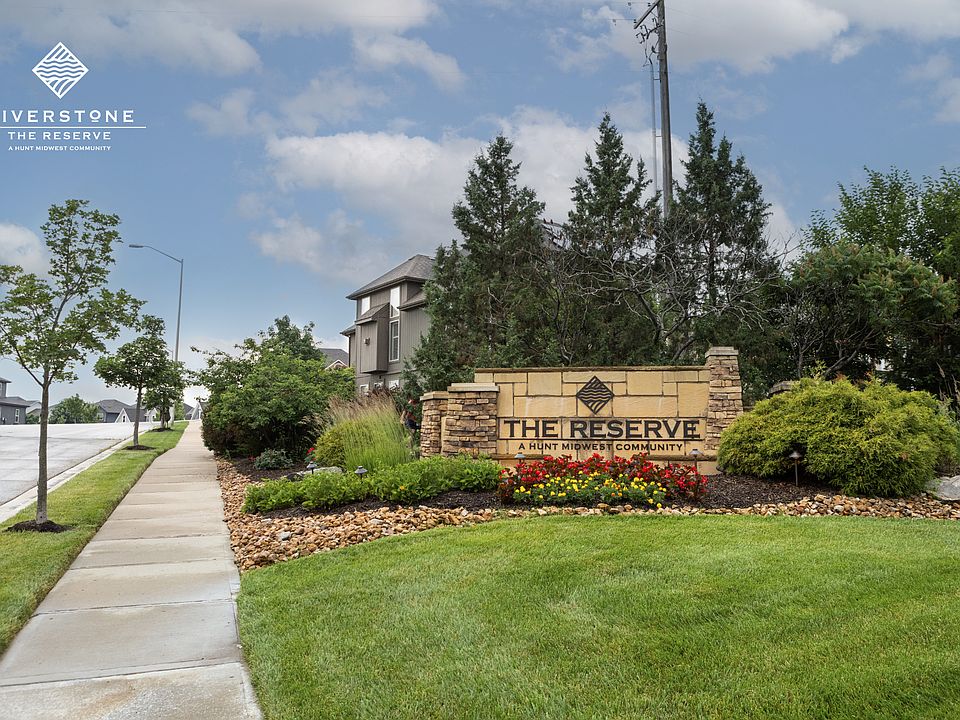 Reserve at Riverstone by Hunt Midwest in Kansas City MO | Zillow