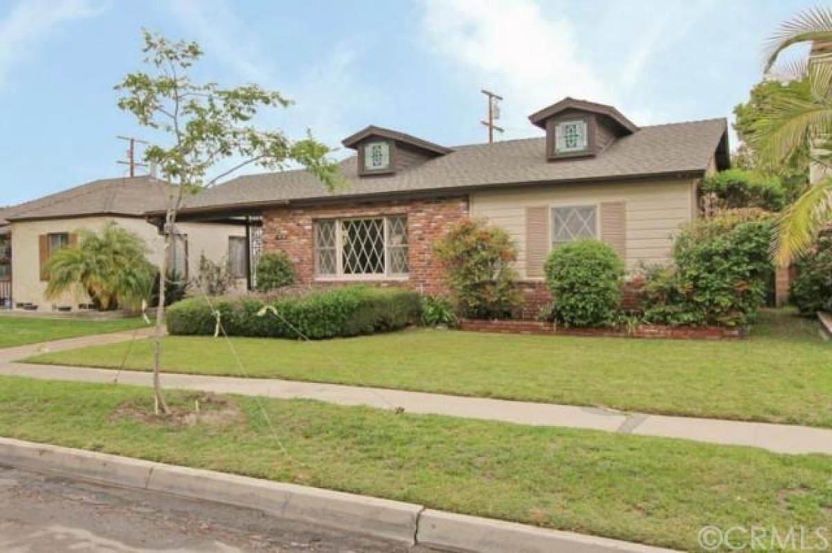 3738 Sebren Ave, Long Beach, CA 90808 | Zillow
