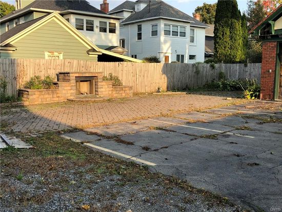 1504 James St, Syracuse, NY 13203 | Zillow