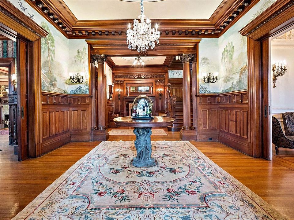 10 Westmoreland Pl, Saint Louis, MO 63108 | Zillow