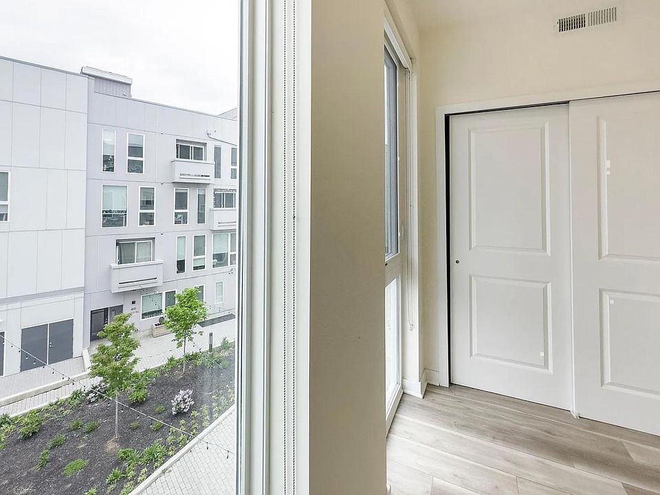 1667 N 5th St Philadelphia PA | Zillow