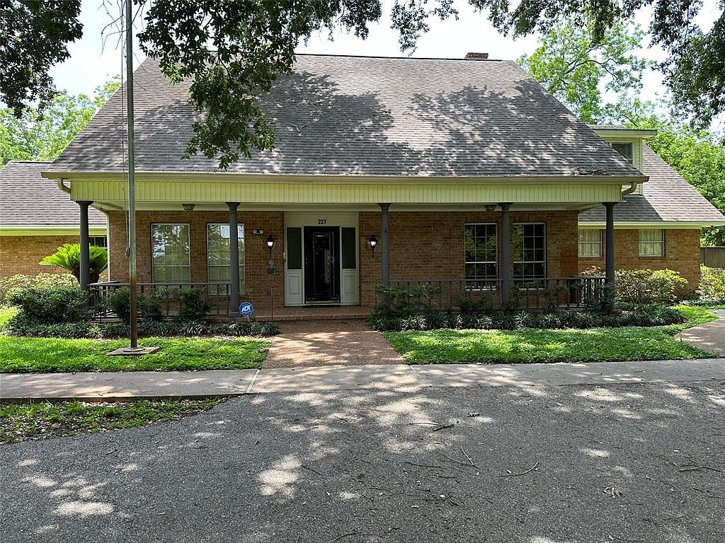 227 Fm 723 Rd, Rosenberg, TX 77471 | Zillow