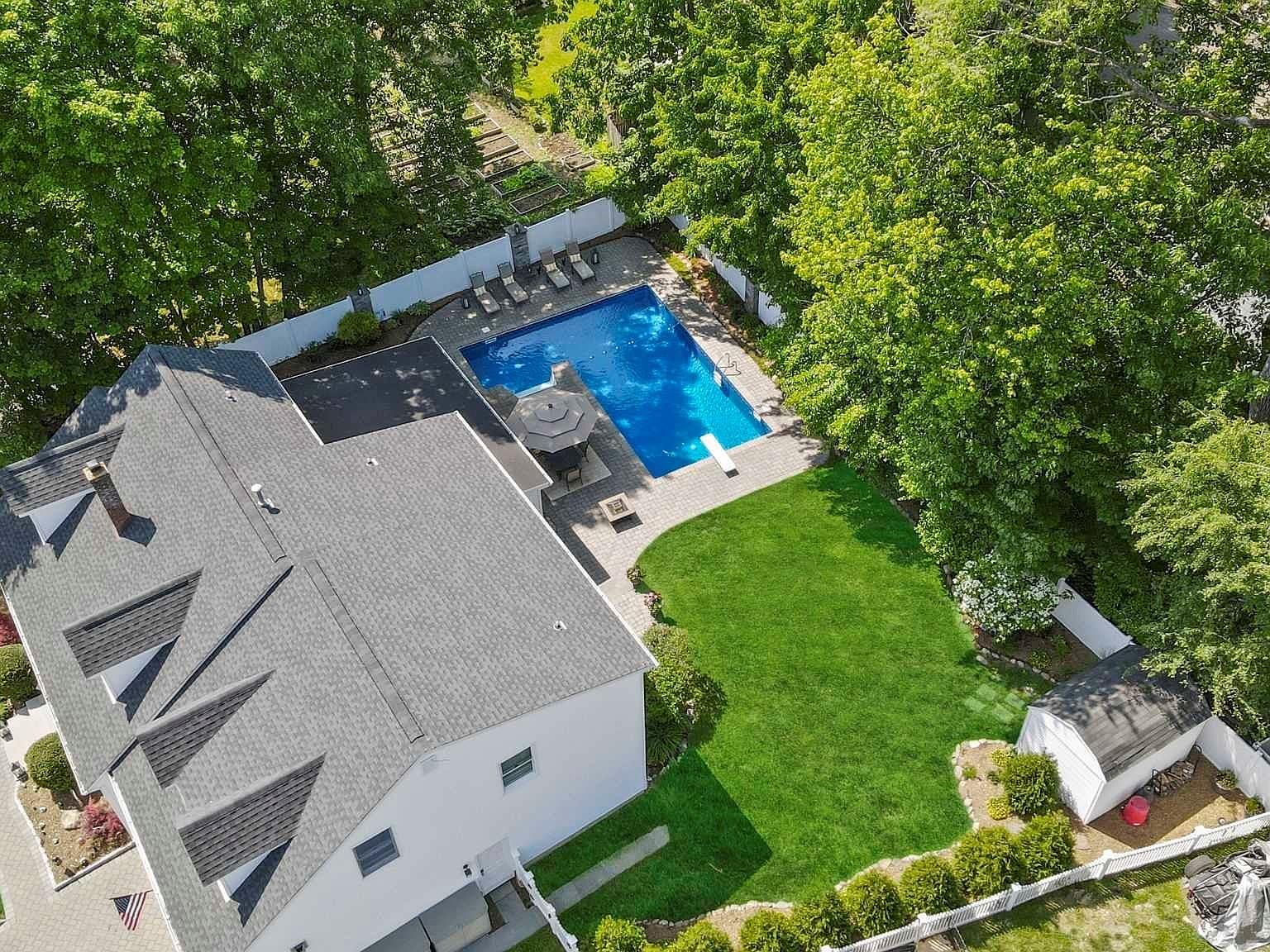 416 Tenakill Dr, Northvale, NJ 07647 | Zillow