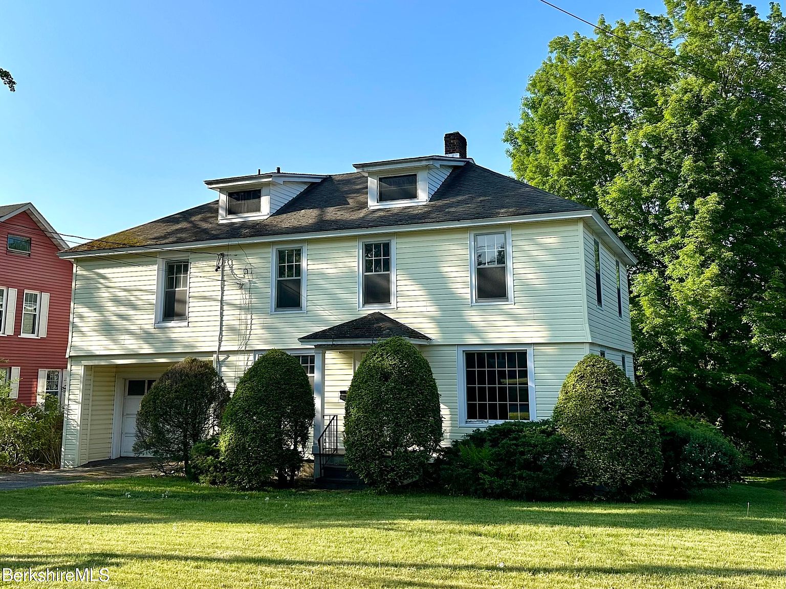16 Williams St, Pittsfield, MA 01201 | MLS #239937 | Zillow