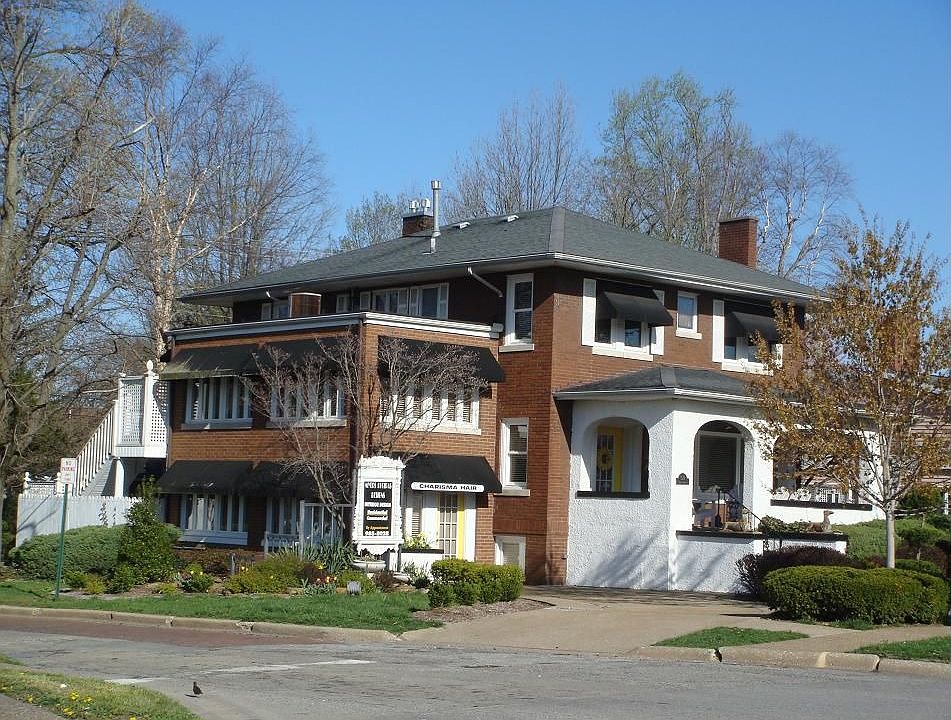 521 S Park Ave, Herrin, IL 62948 | Zillow