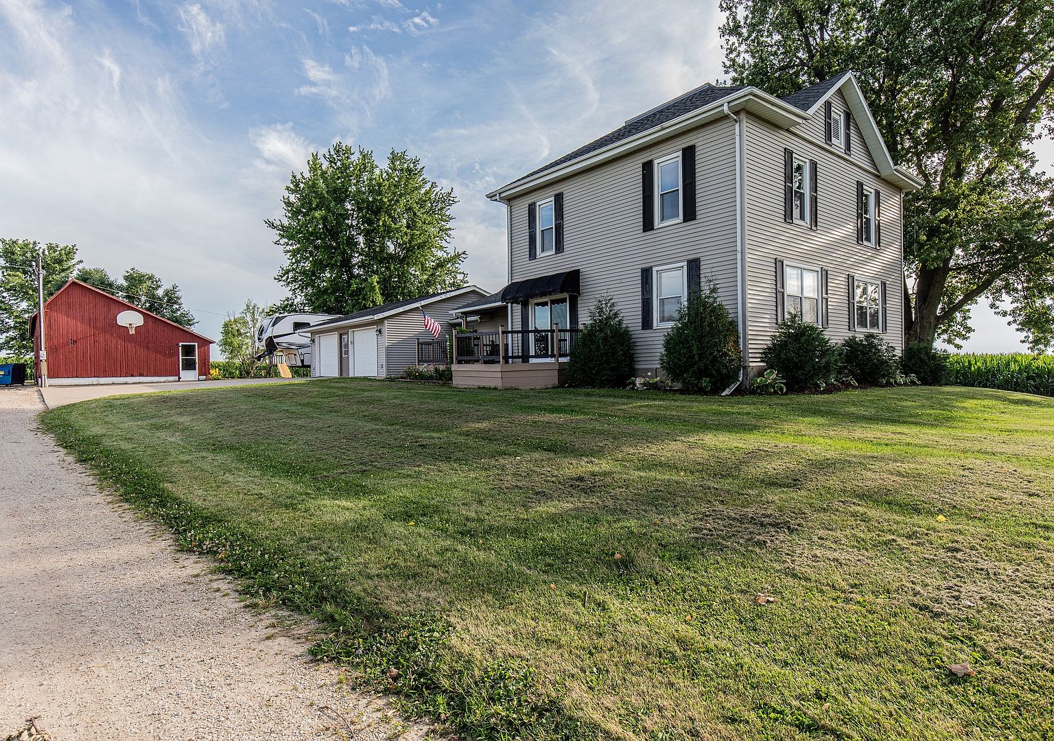 19194 State Highway 92, Ohio, IL 61349 | Zillow