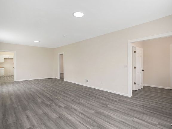 107 Gordon Ave #9, Syracuse, NY 13207 | Zillow