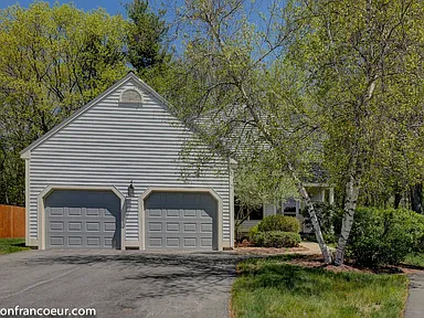 3 Andrea Cir Merrimack NH | Zillow