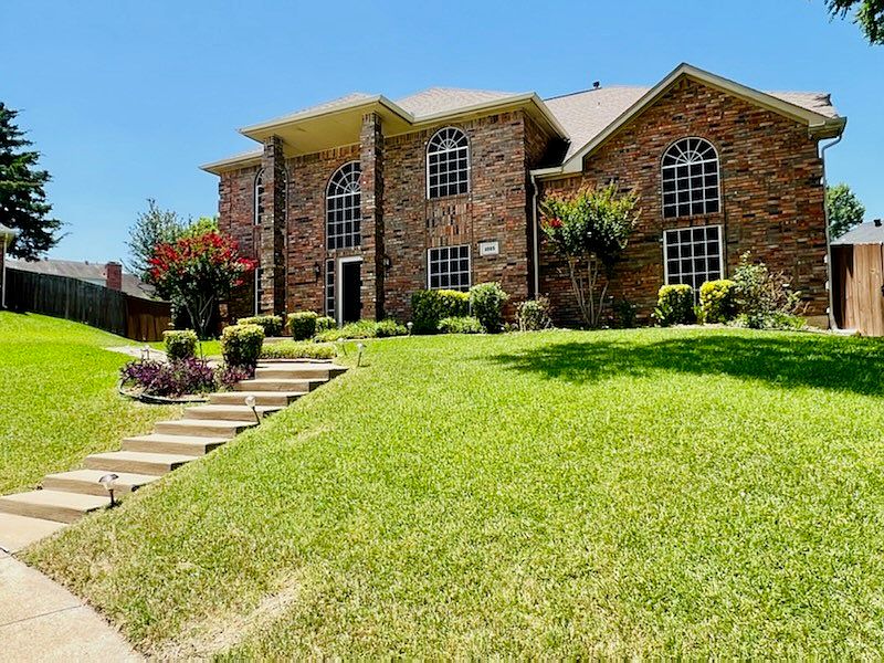 1025 Millington Cir, Desoto, TX 75115 | Zillow