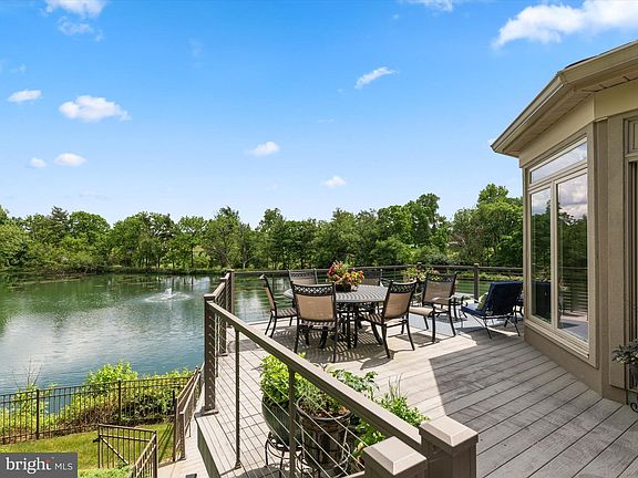 275 Edgemere Dr, Lancaster, PA 17601 | MLS #PALA2063160 | Zillow