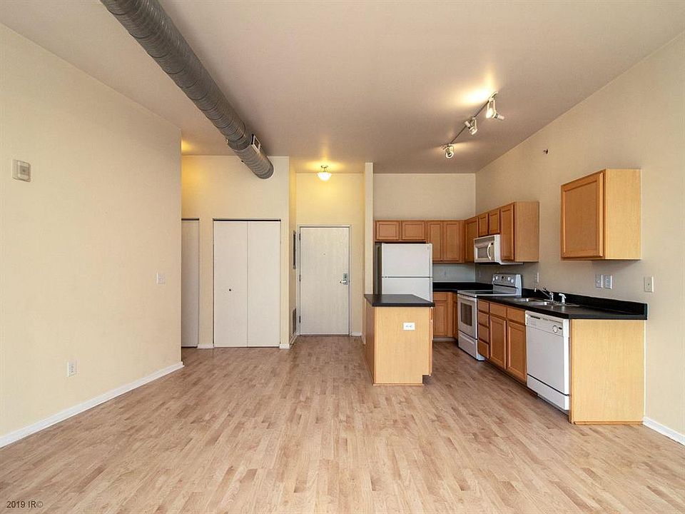 400 E Locust St Des Moines, IA, 50309 - Apartments for Rent | Zillow