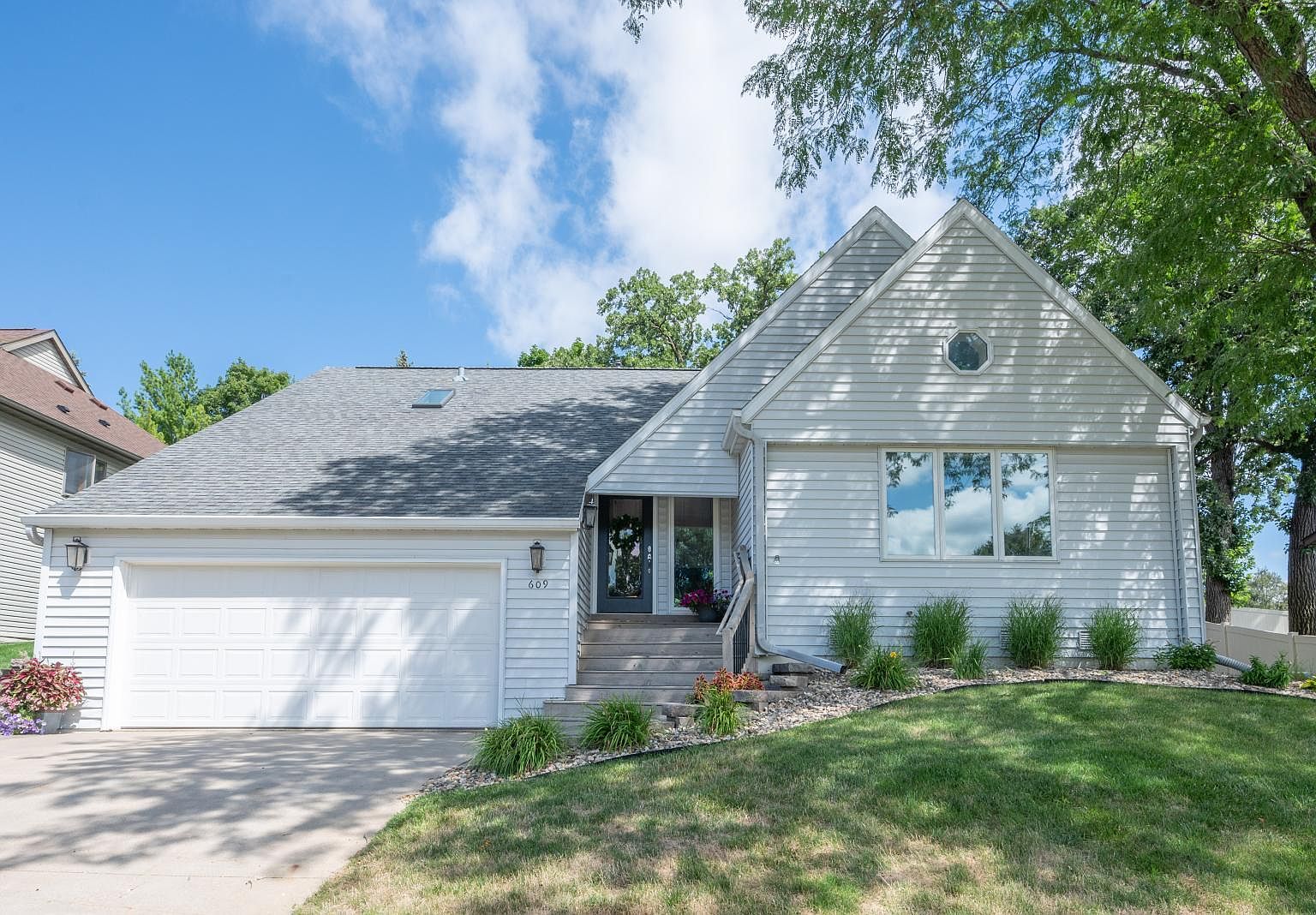 609 Fireside Ln SW, Rochester, MN 55902 | Zillow