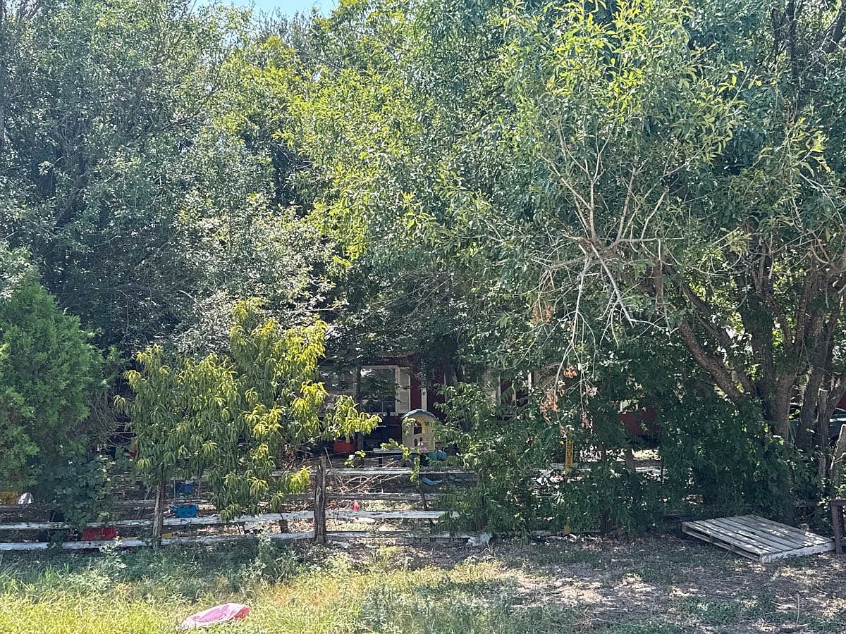 1176 Mathias Ln, Kyle, TX 78640 | Zillow